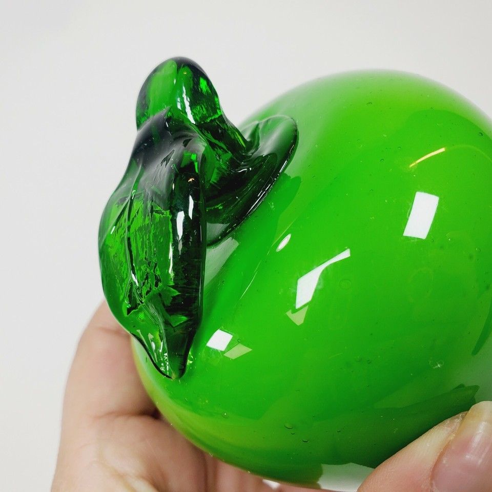 Hand Blown Art Glass Realistic GREEN APPLE Figurine Faux Glass Fruit 4 ...