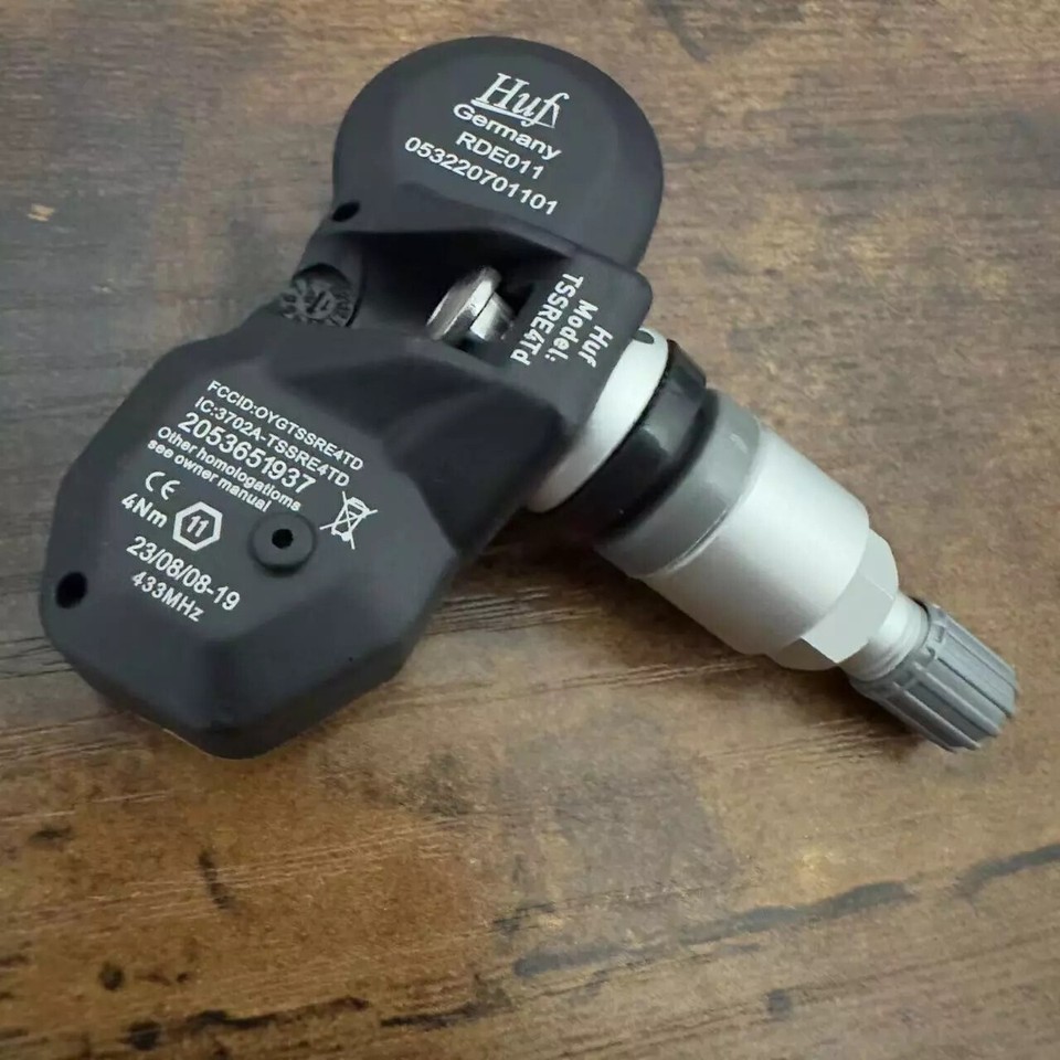 4X Genuine OEM Tire Pressure Sensor TPMS For BMW E82 E90 E60 E66 E70 X3 ...