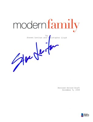 STEVE LEVITAN SIGNED MODERN FAMILY PILOT SCRIPT BECKETT BAS AUTOGRAPH ...