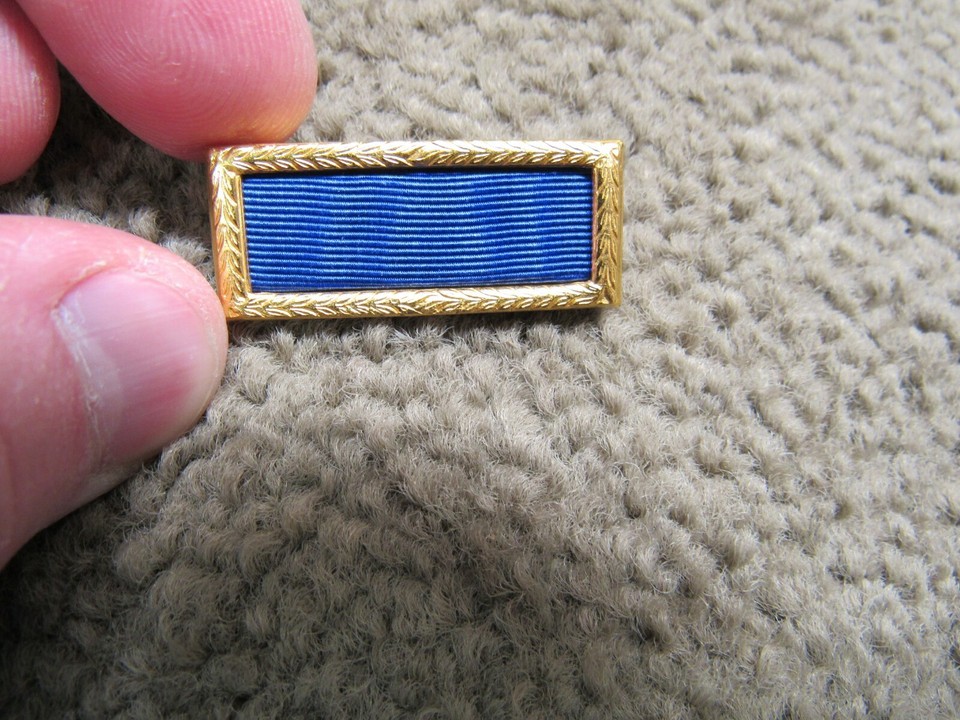 US WW2 Presidential Unit Citation Pin Back Original In govt Paper NOS ...