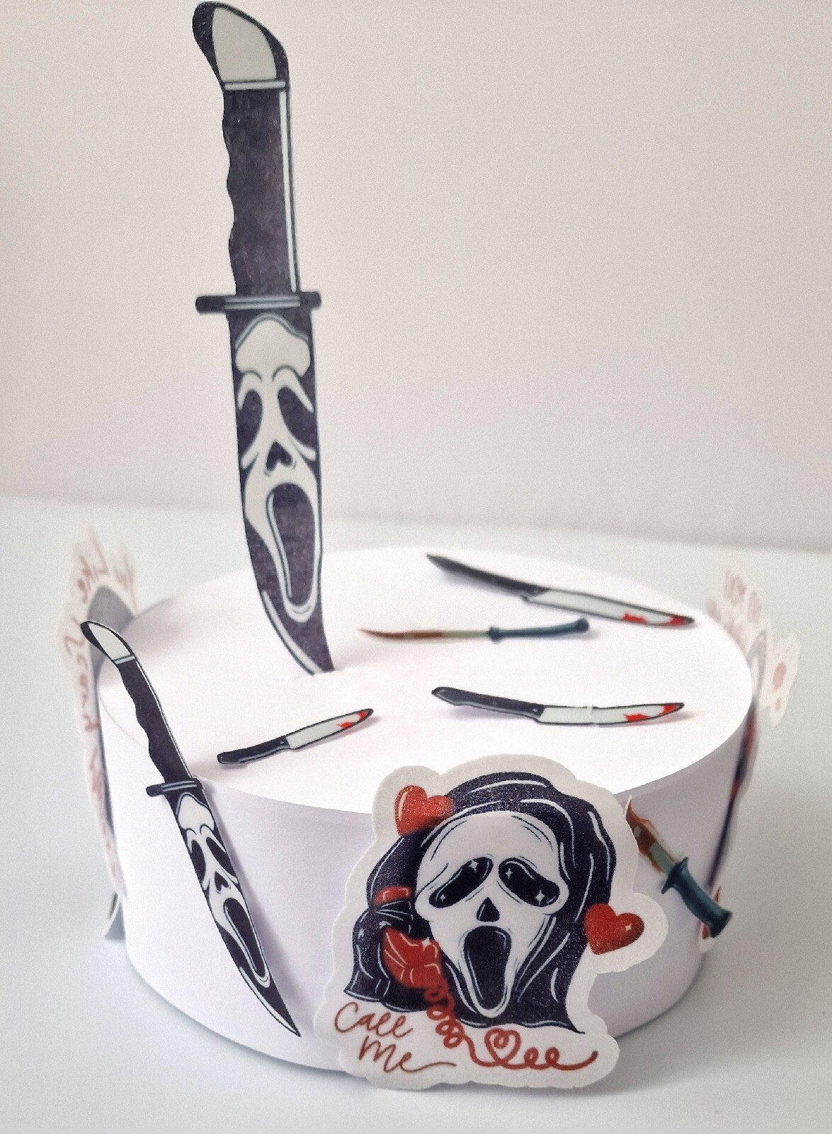 Halloween cake toppers ghost face EDIBLE pre cut, Scream decorations. 🎃 ...