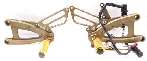 2016 Yamaha YZF R1 RIGHT LEFT REARSETS REAR SET DRIVER FOOT PEGS | eBay