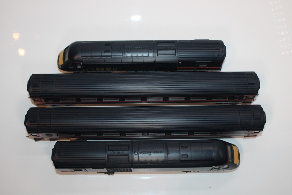 Lima L149918 OO Gauge Class 43 HST 4-Car Set in GNER Blue Livery ...