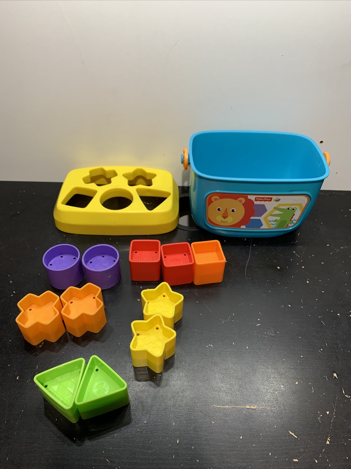 Fisher Price Shape Sorter Bucket W/ 11 Blocks Educational Toy | eBay