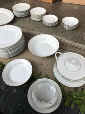 Salem Fine China Co. - Translucent Lace Bouquet - 56 Piece Lot | eBay