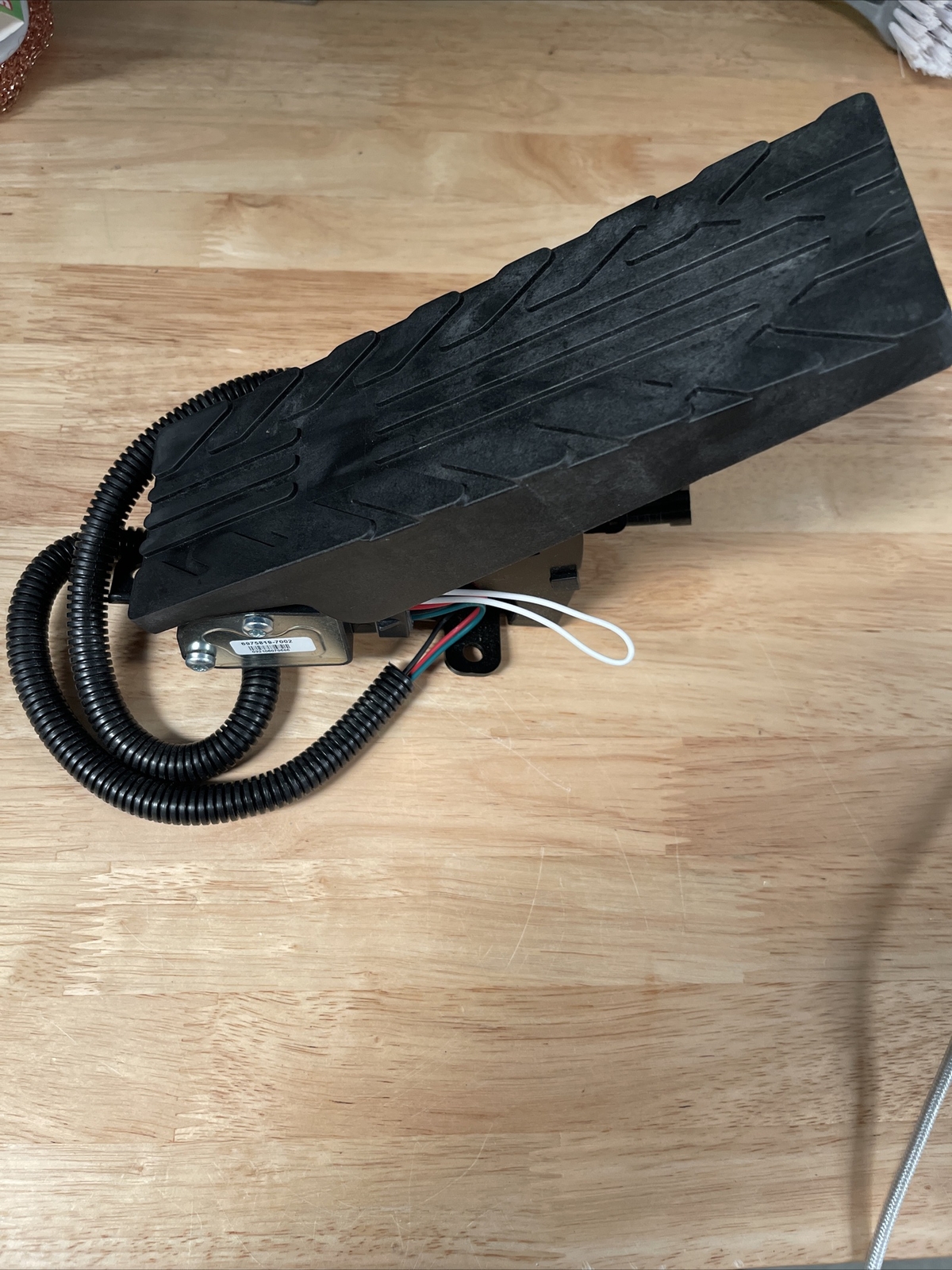 Capacity Pedal, Throttle For Trucks, Trailers, and Buses | eBay