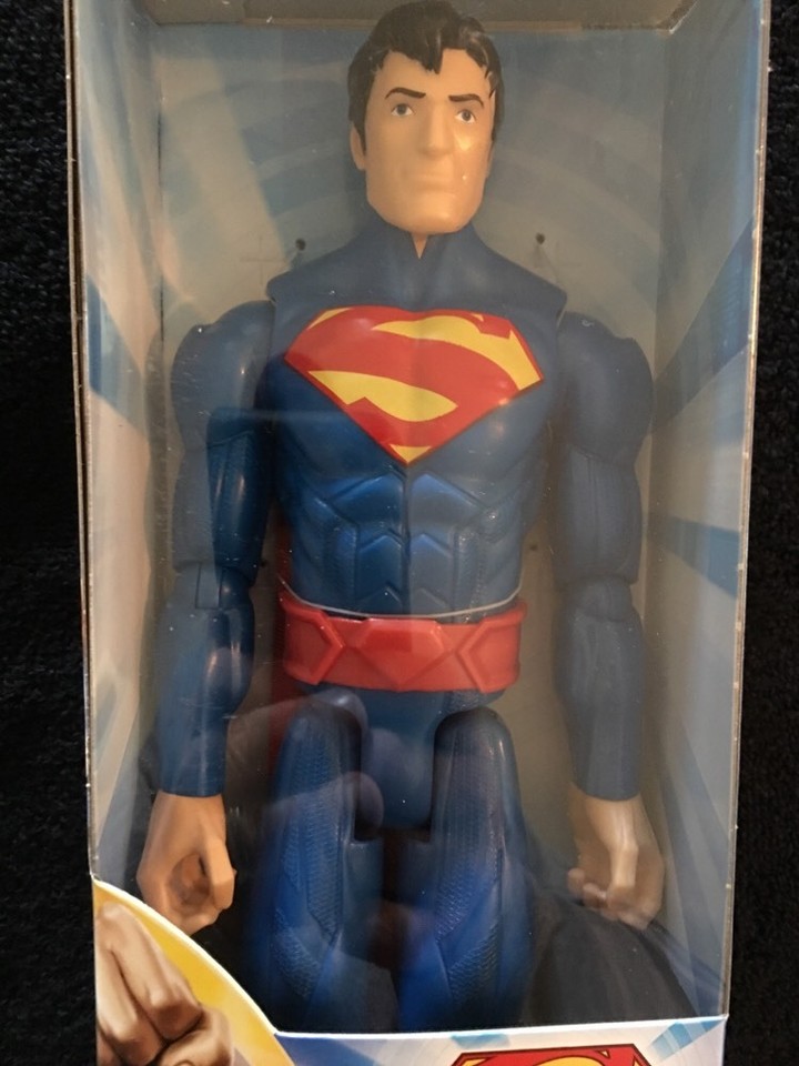 SUPERMAN 12" HIGHLY POSABLE DC COMICS ACTION FIGURE LARGE PICTURE ON ...