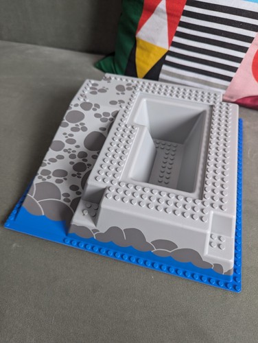 LEGO Baseplate Raised 2552 32x32 with Ramp Grey Stones Eldorado ...