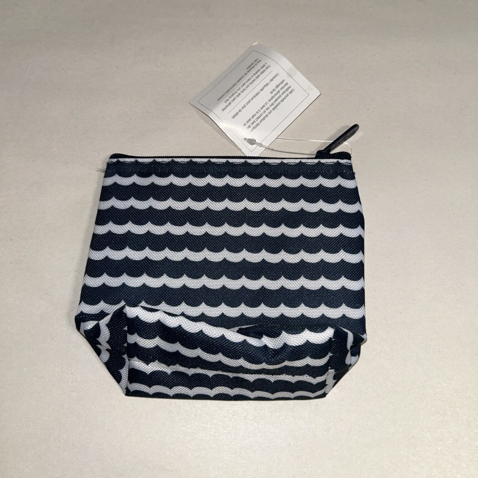 THIRTY ONE Crab Crabby Claw Zip Snack Pouch Wipe Clean Nautical Red ...