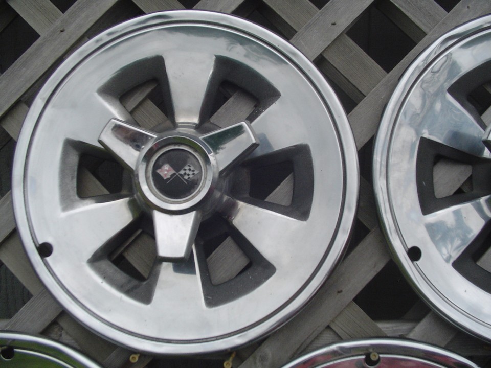 1965 65 Chevrolet Chevy Vette Corvette Hubcaps Wheel Covers Vintage ...