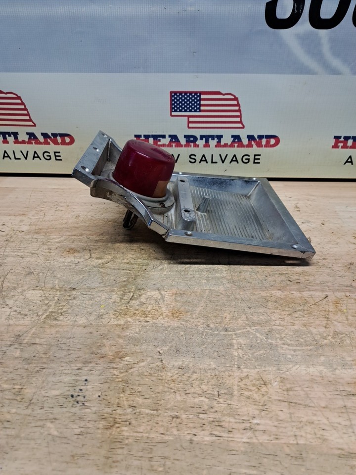 Vtg Cushman Super Eagle Oem License Plate Bracket And Taillight 1960 Kx ...