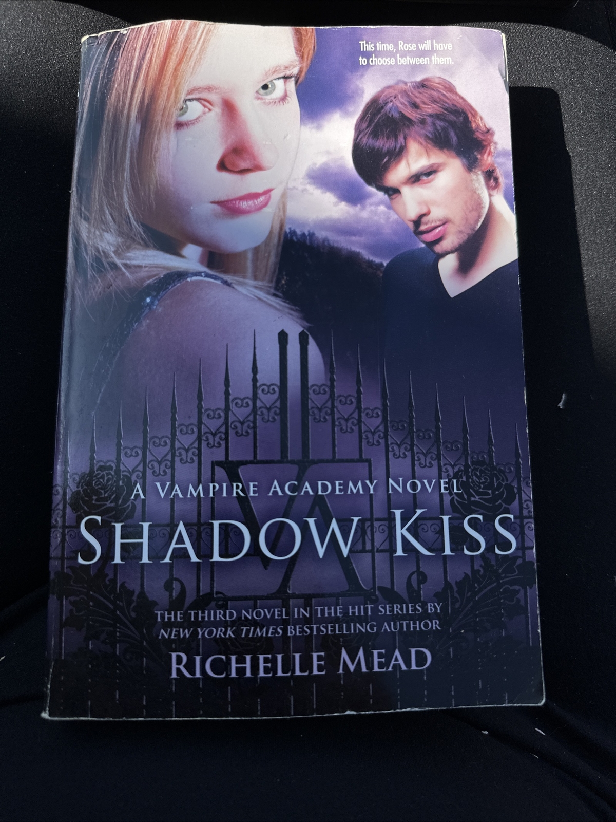 Vampire Academy Ser.: Shadow Kiss : A Vampire Academy Novel by Richelle ...
