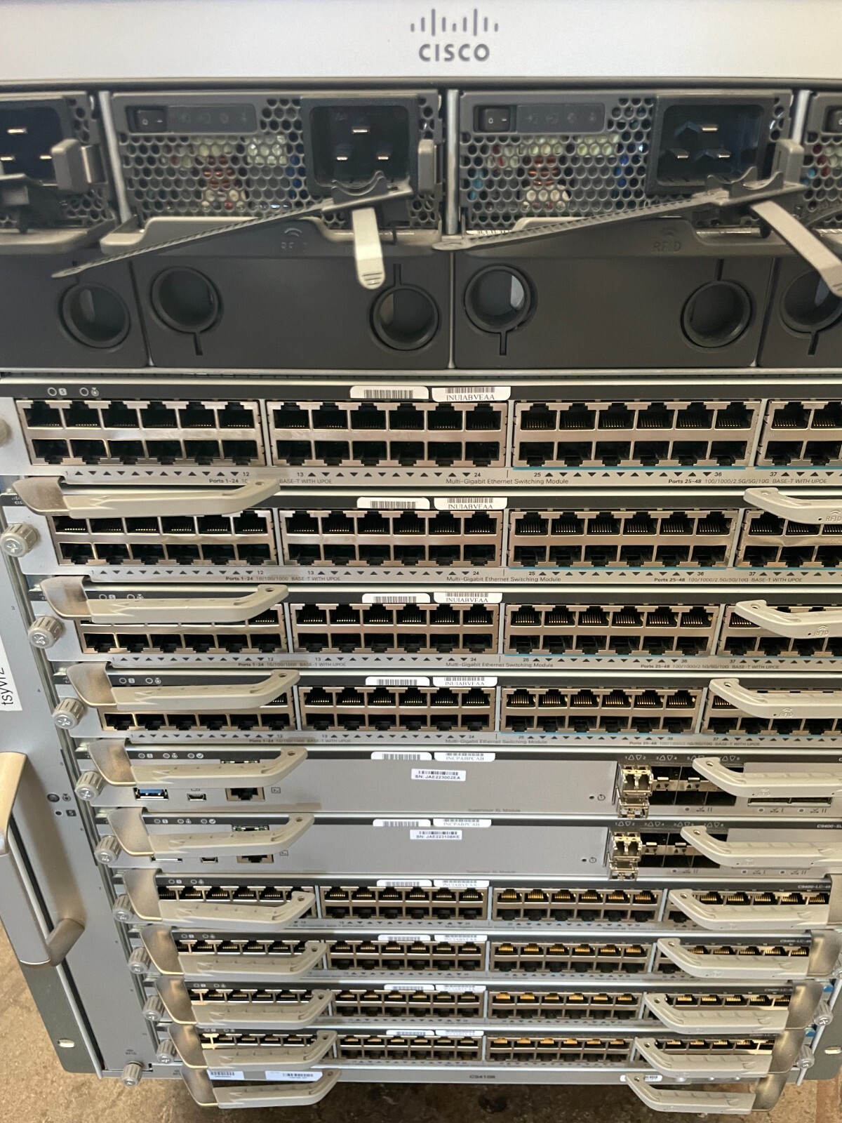 Cisco C9410R= 2x C9400-SUP-1XL-Y, 5x C9400-LC-48UX, 4X 3200 PWR - New ...