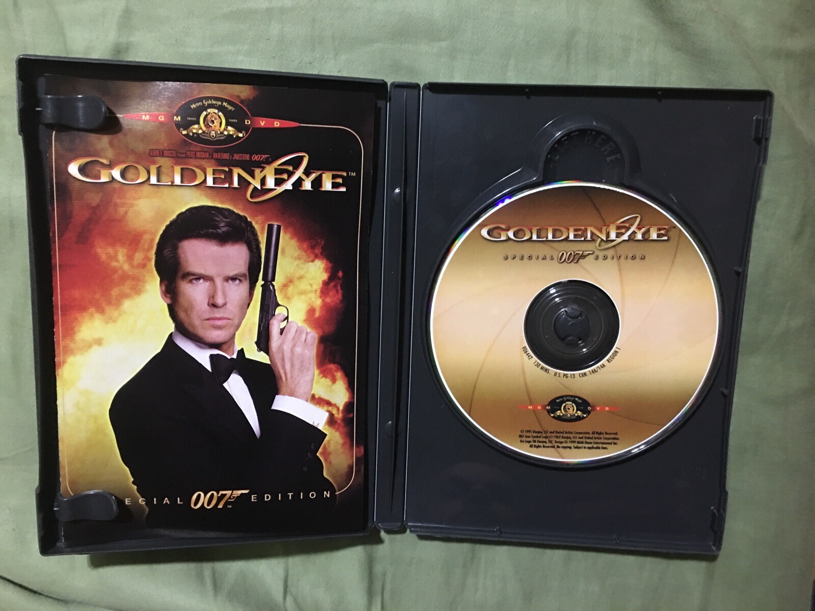Goldeneye (DVD, 1999, Special Edition) Excellent Condition- Ships Fast ...