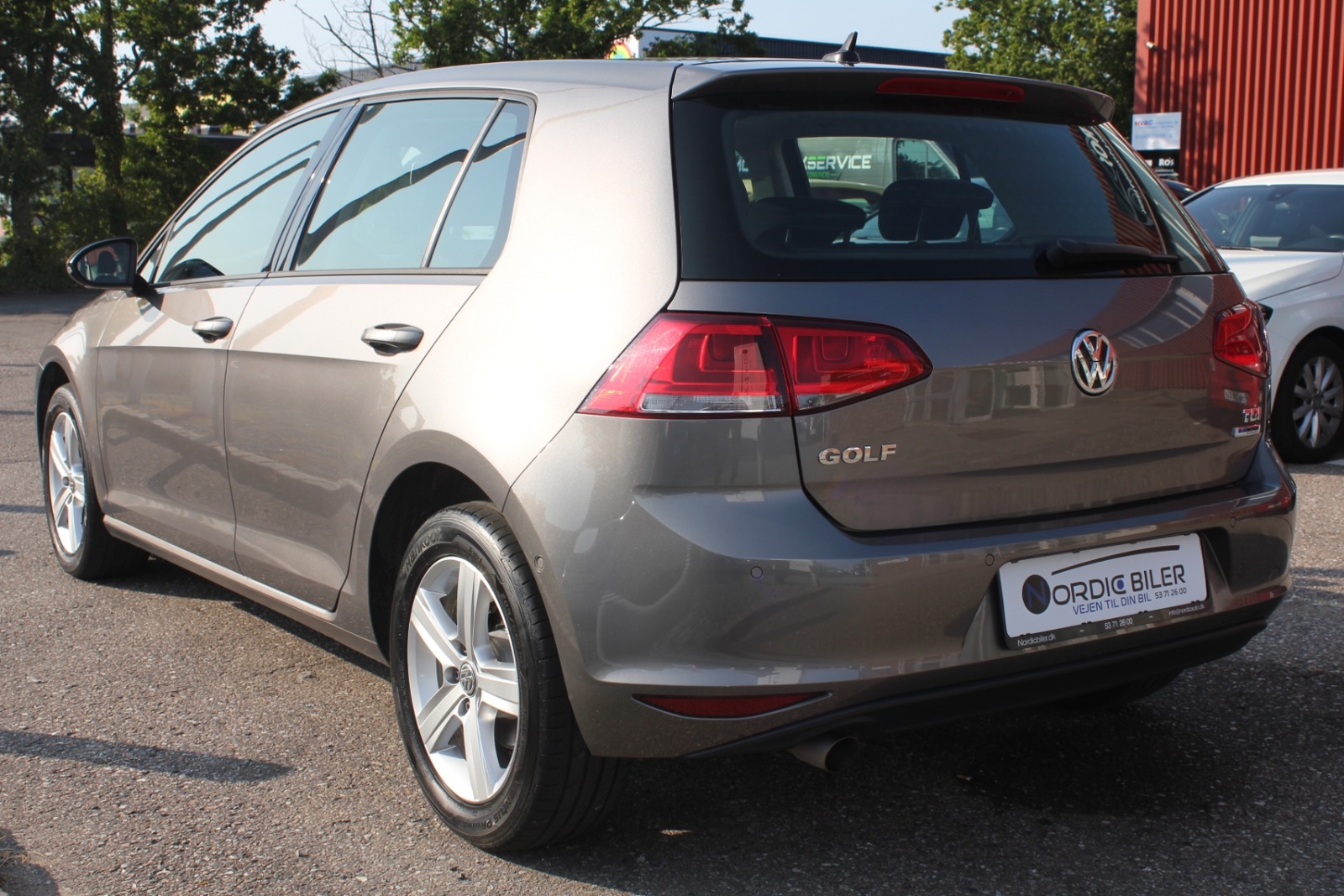 VW Golf VII TDi 110 Comfortline DSG BMT - Nordic Biler ApS