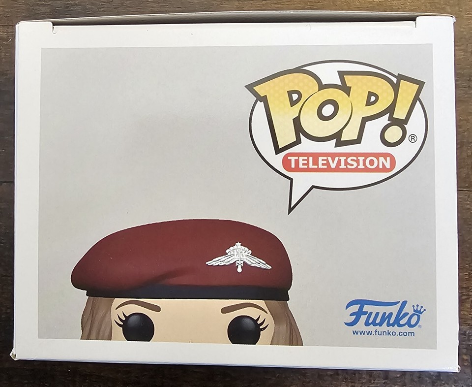 Maya Hawke signed Robin Stranger Things Funko Pop #1461 with Robin ...