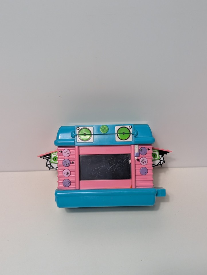 Mattel Pixel Chix Secret Life of Pets Jammin Hamster Digital virtual ...