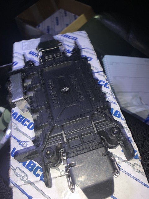 Meritor WABCO ABS Trailer Kit 2s/1m W/pwr ADT - R955344 for sale online ...