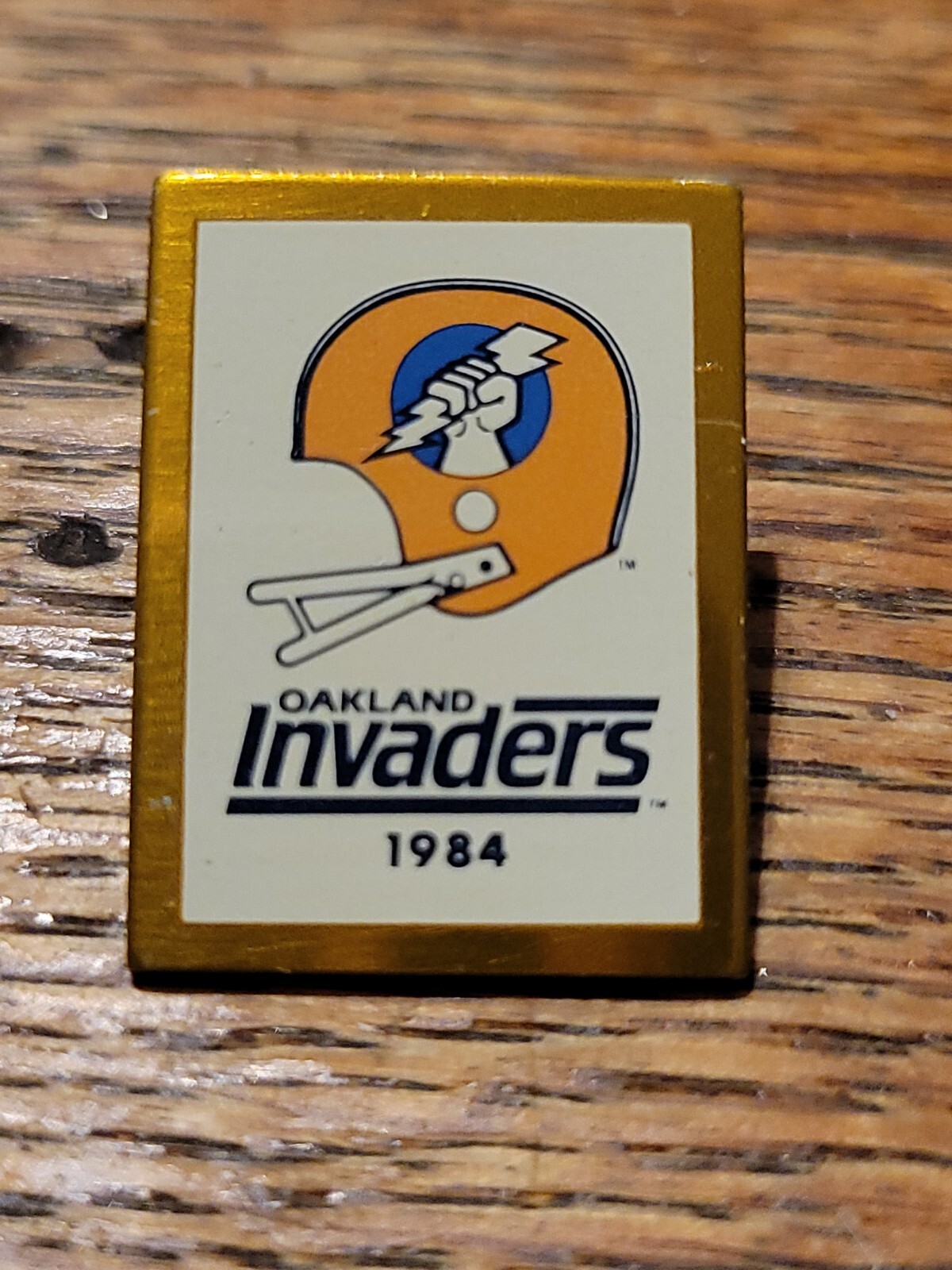 Vintage 1984 Oakland Invaders Pin USFL Football Team | eBay