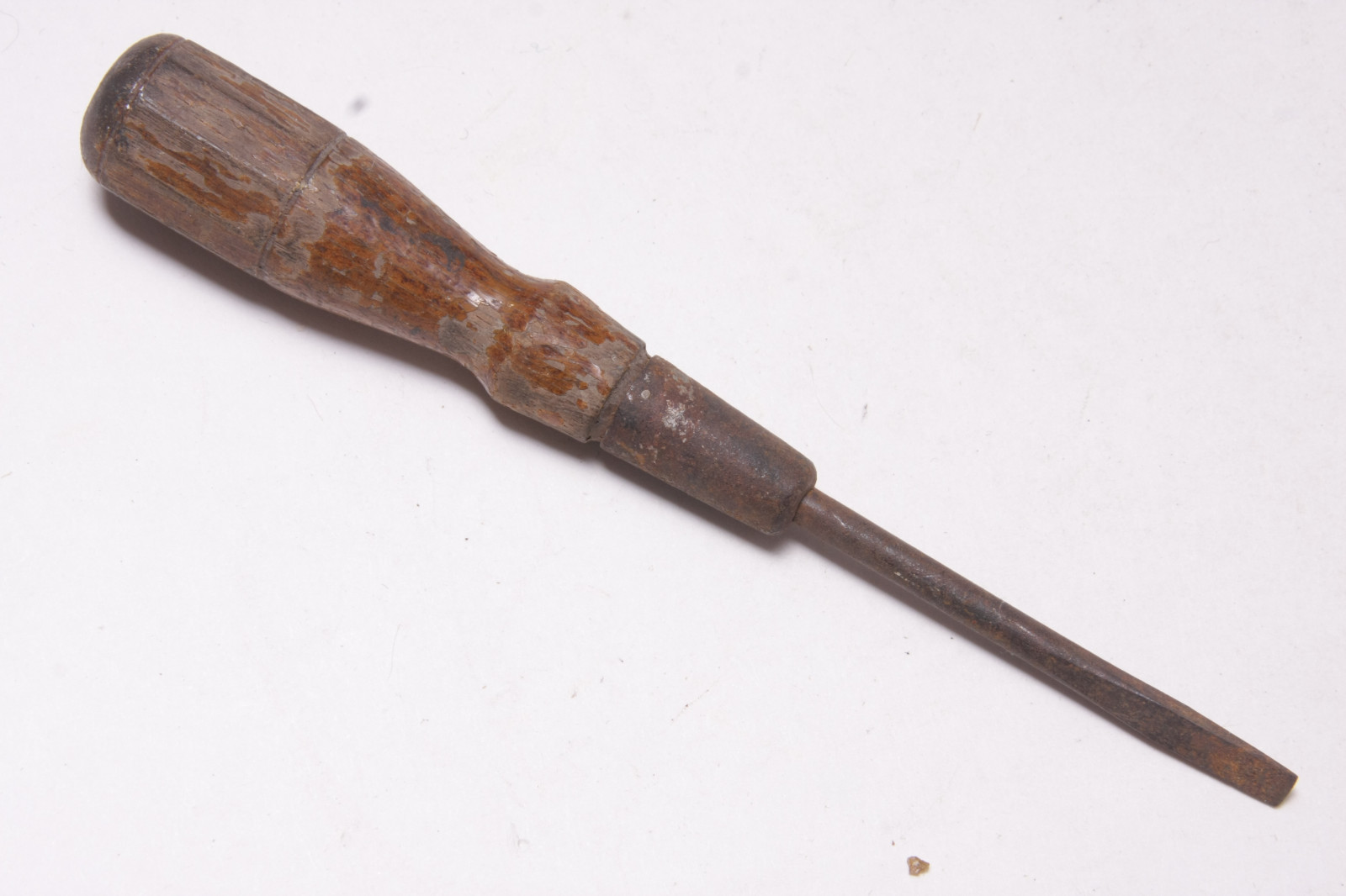 Vintage Smaller Wood Handle Standard Flat Head Screw Driver Tool ...