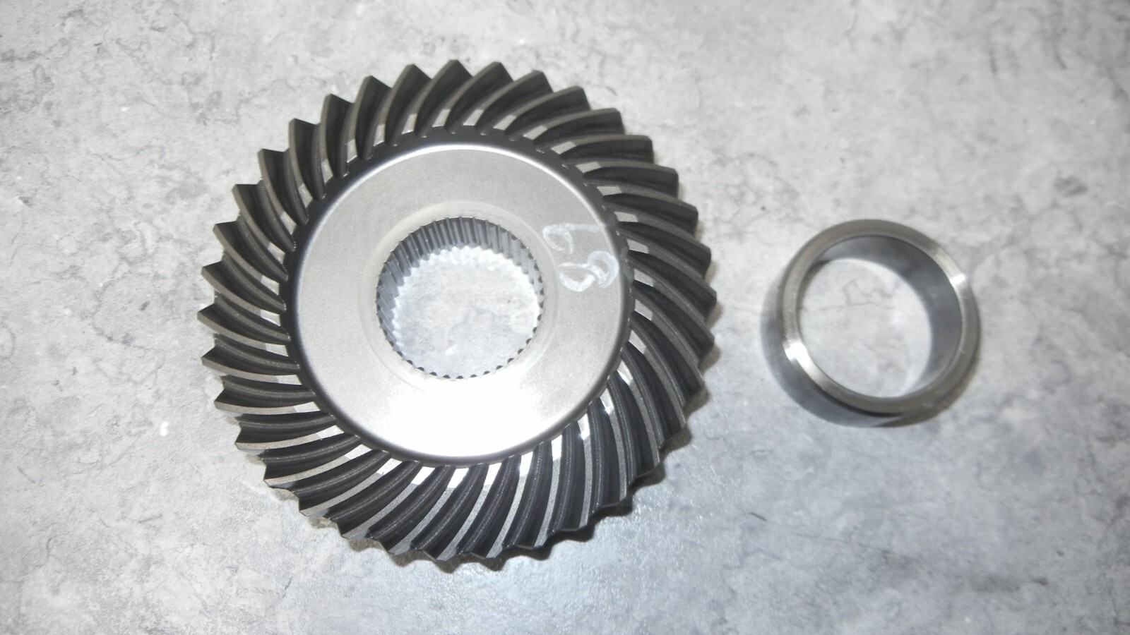 1986 KAWASAKI BAYOU KLF185-A2 KLF 185 REAR BEVEL GEAR WITH COLLAR | eBay