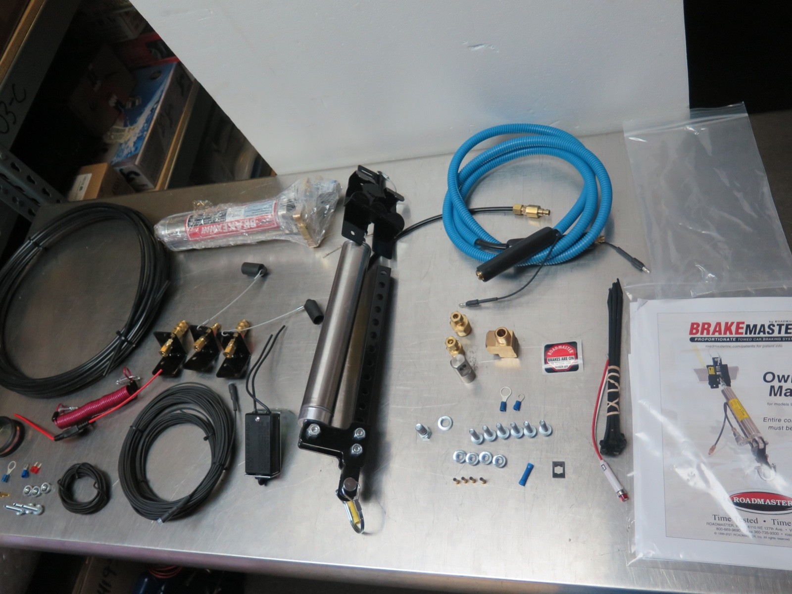 Roadmaster 9160 BrakeMaster Proportionate Towed Car Braking System (3A2 ...