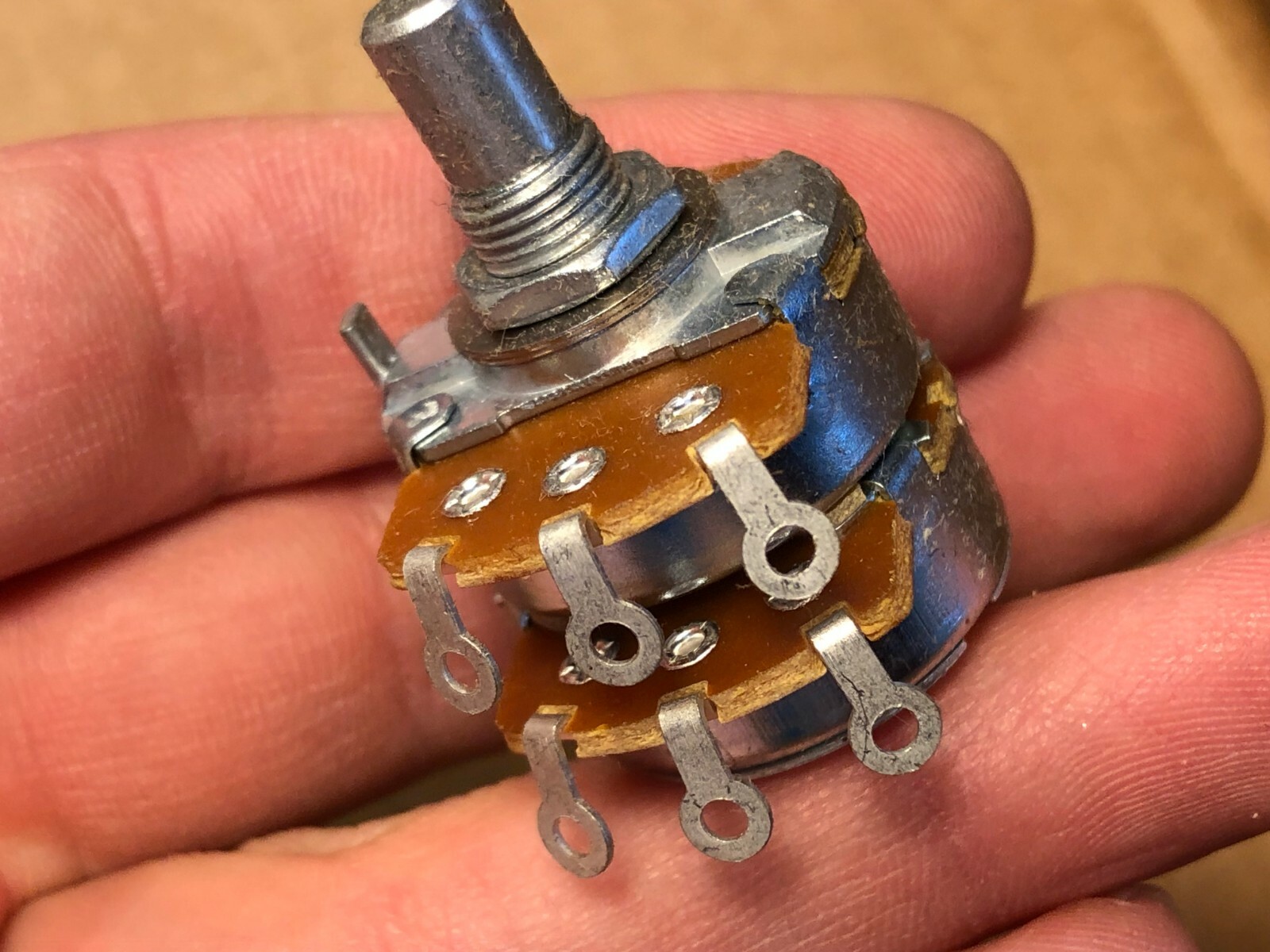 New Alpha 500k ohm Stereo Potentiometer Guitar Amp Linear Taper Pot ...