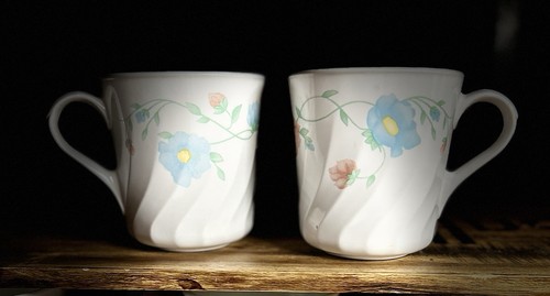 Corelle Corning Ware /Pink Trio pattern /Swirl Flowers/set Of 2 | eBay