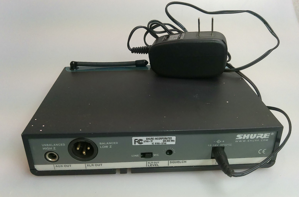 Shure UHF Diversity Wireless Microphone Receiver w Power Supply Tested ...