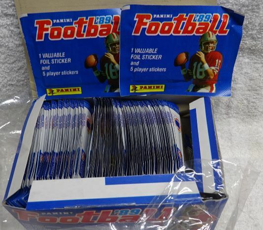 * 1989 - PANINI - FOOTBALL - ALBUM STICKERS - 10 SEALED PACKS - 60 pcs ...
