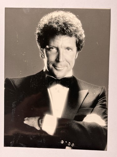 Tom Jones Photo Original Black And White Press promotion December 19th ...