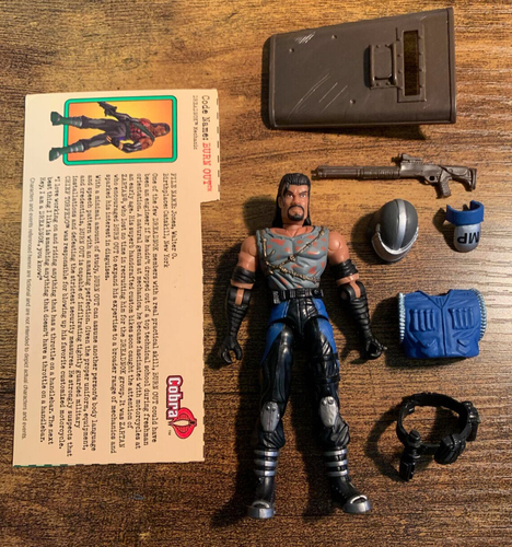 GI JOE ~2003 BURN OUT ~ MP MILITARY POLICE ~ 100% COMPLETE & FILE CARD ...