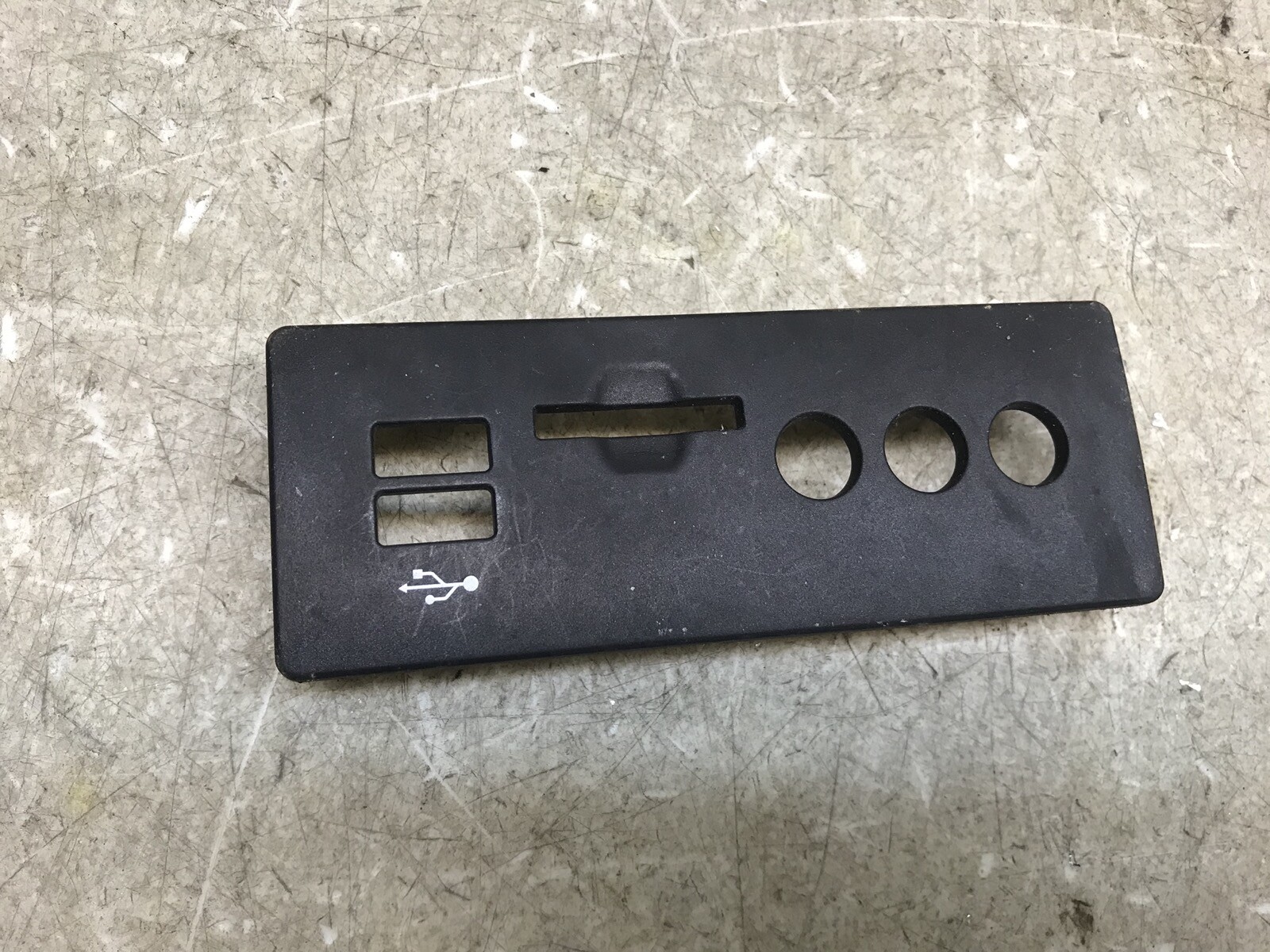 11 12 13 14 15 Ford Explorer USB SD Card Trim Bezel | eBay