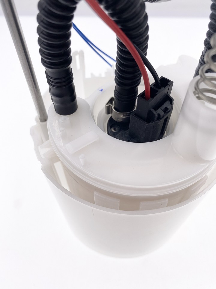 Fuel Pump Module Assembly 17040-JN00A Fits NISSAN TEANA (LHD) 2.5i ...