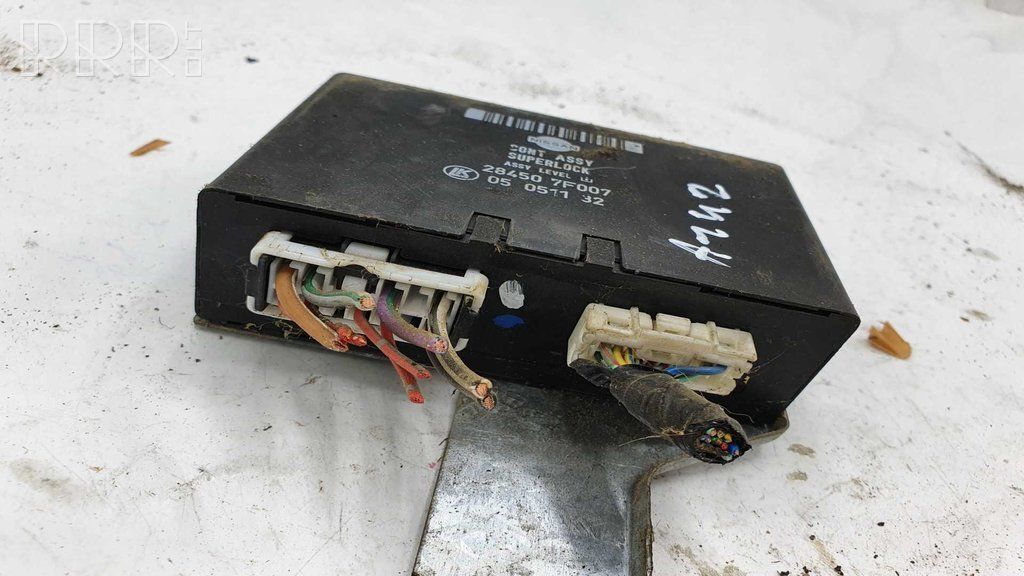 NISSAN+TERRANO+R20+1999+CENTRAL+LOCKING+CONTROL+MODULE+UNIT+284507F007 ...