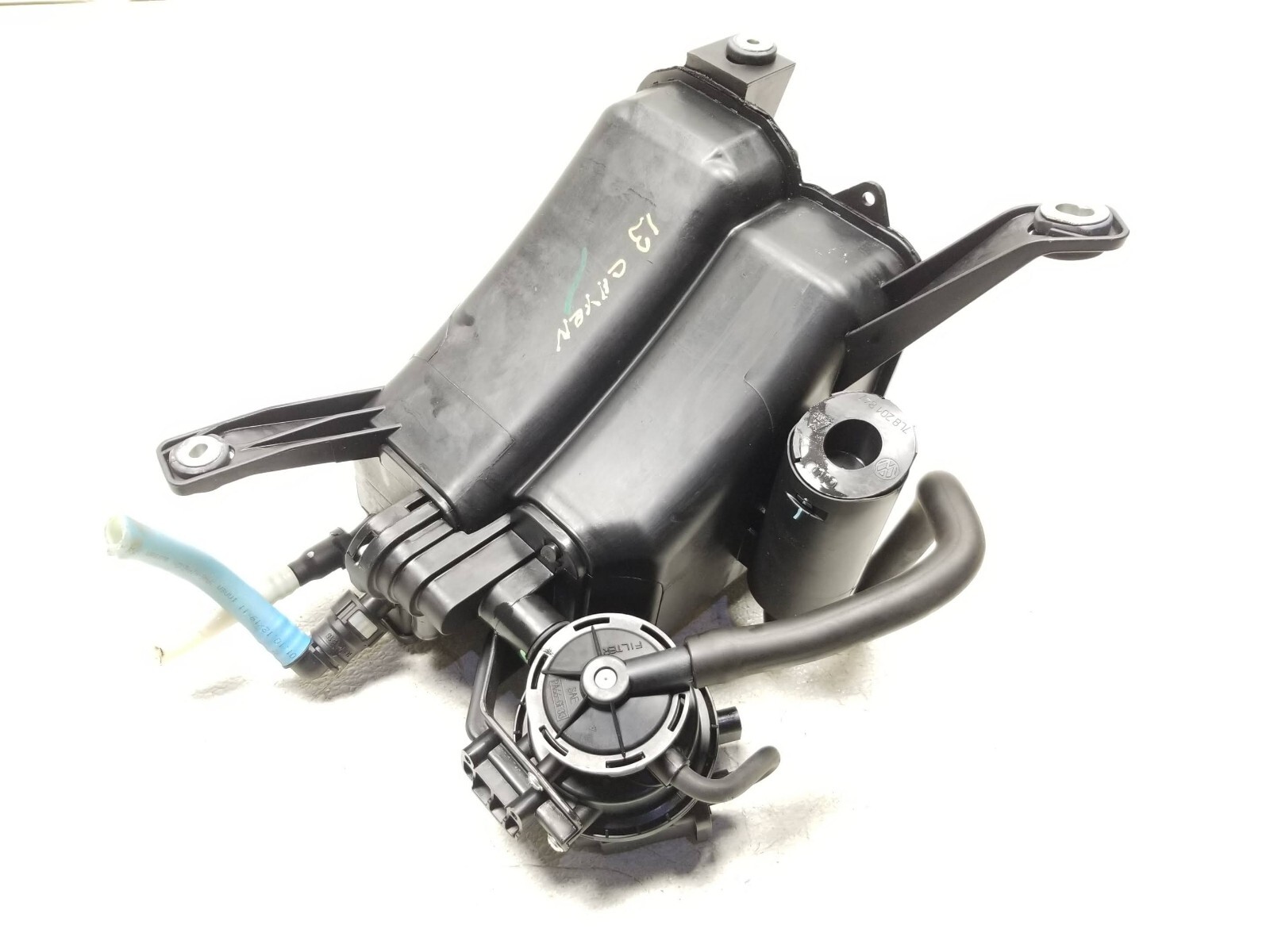 2011 - 2014 PORSCHE CAYENNE 3.6L FUEL GASOLINE VAPOR EVAP CHARCOAL ...