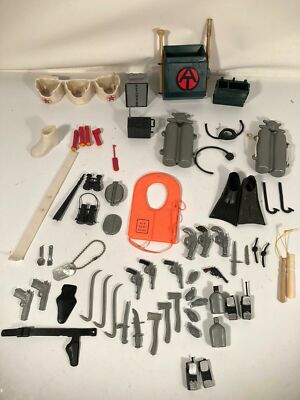 GI Joe Vintage Weapons Lot Scuba Gear Dog Tag Detonator Grenades ...