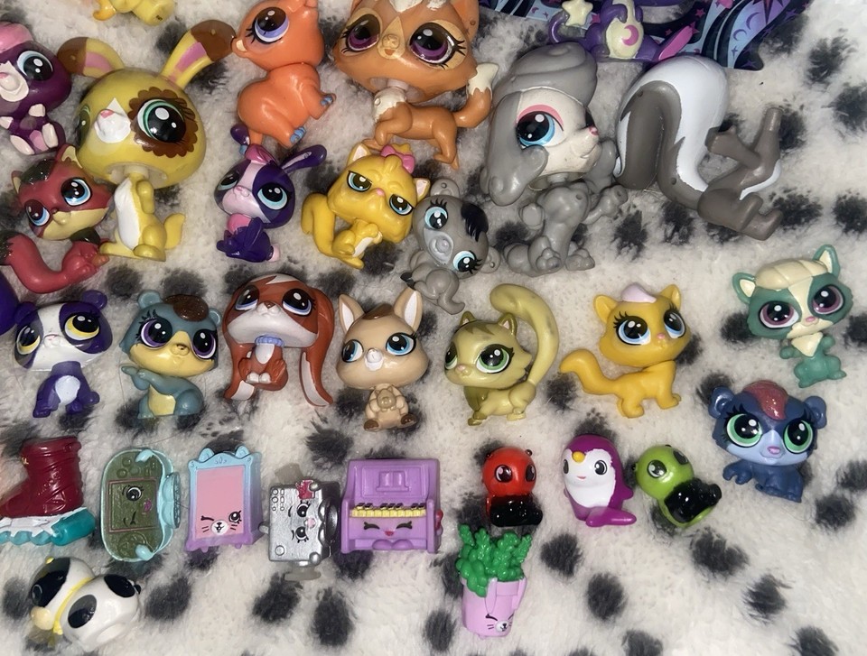 Mixed Lot Littlest Pet Shop Toys Mini LPS Teeniest Tiniest Shopkins Toy ...