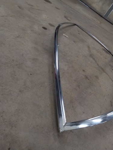 💥 1975-1980 AMC PACER RH Rear Quarter Window TRIM MOLDING Set OEM NICE ...