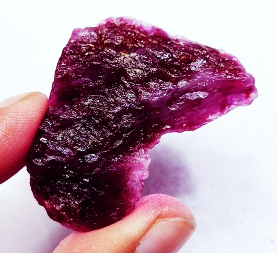 Natural Red Beryl (Bixbite) Excellent Rough 77.50+ Ct Certified Loose ...