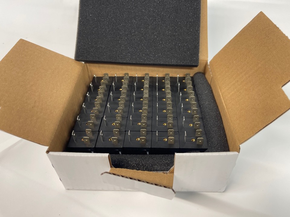 New IMI FAS Fluid Automation System CH-1290 Versoix Solenoid Valve 24V ...