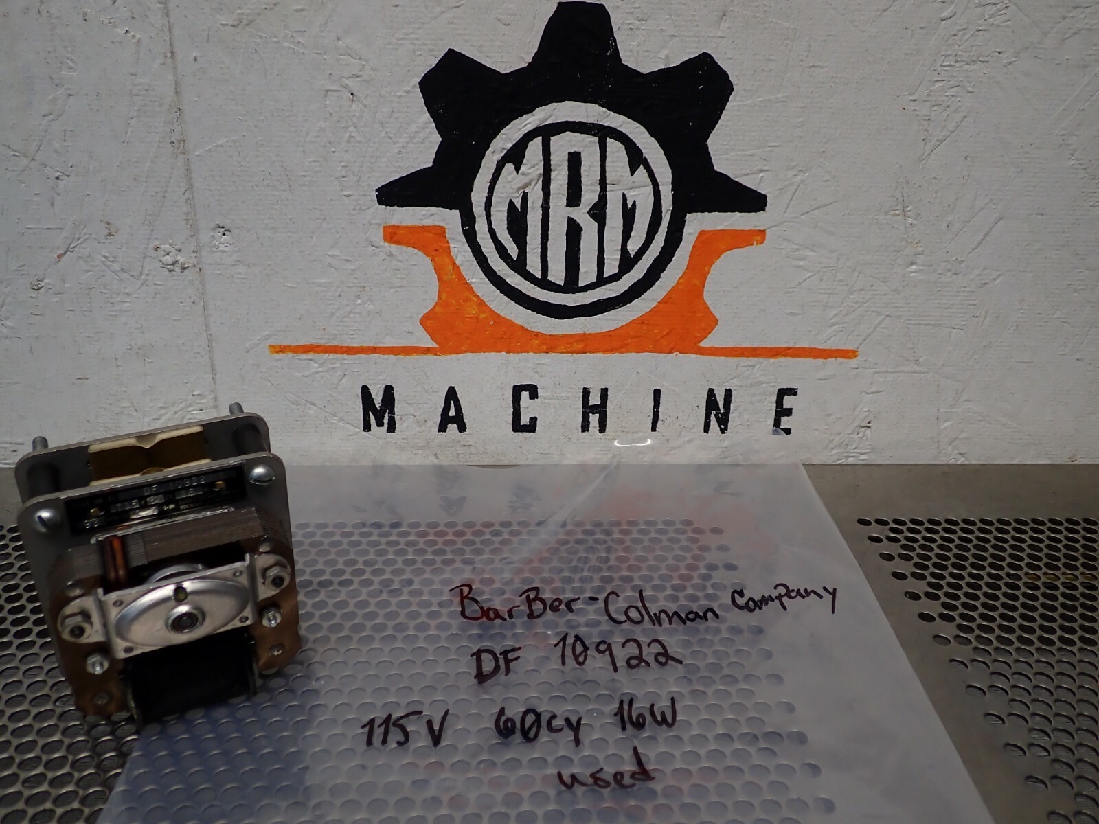 Barber Colman DF 10922 Motor 115V 60Cy 15W Used With Warranty See All ...