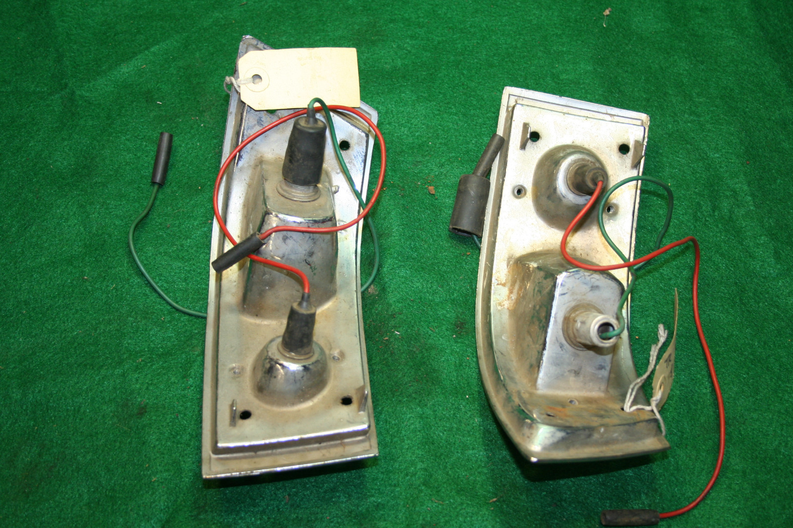 Triumph TR2000 Front Marker Light Assemblies | eBay