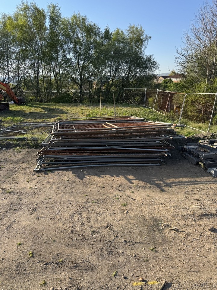 Heras fencing stillage, feet, clips, Check description! | eBay UK