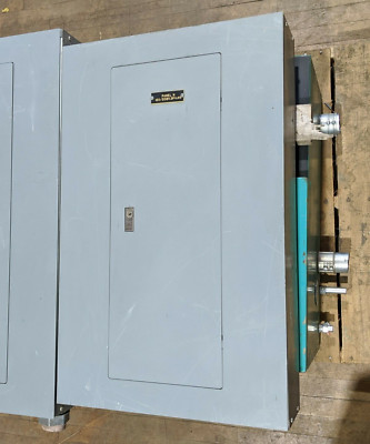 Electrical Panels & Boards - Square D 225 Amp Panel Panelboard