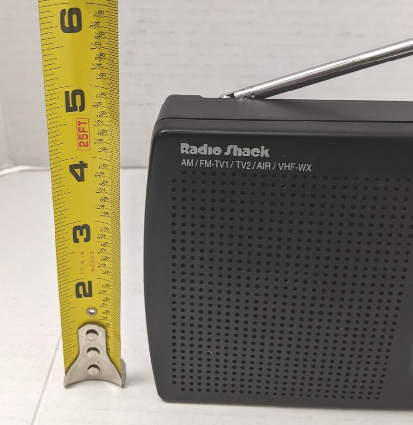 Radio Shack Portable Multiband Radio 12-456 AM/FM TV1 TV2 AIR VHF-WX ...