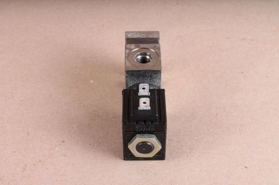 New B09-2-4T Parker Cartridge Valve Body W/ 851007 10VDC Coil | eBay