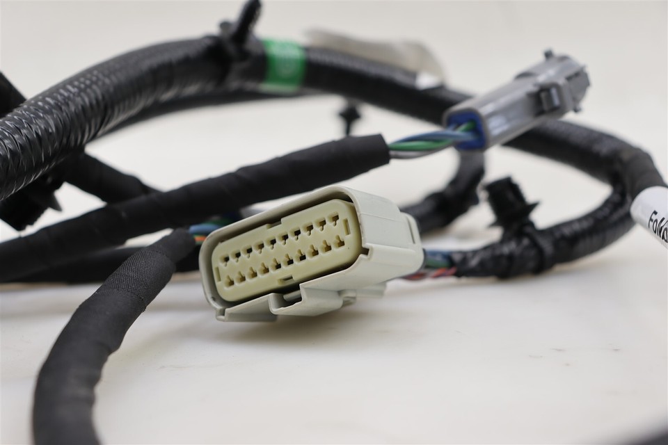 NEW OEM Ford Body Wiring Harness Jumper LC3Z-13A409-P F-250 F-350 F-450 ...