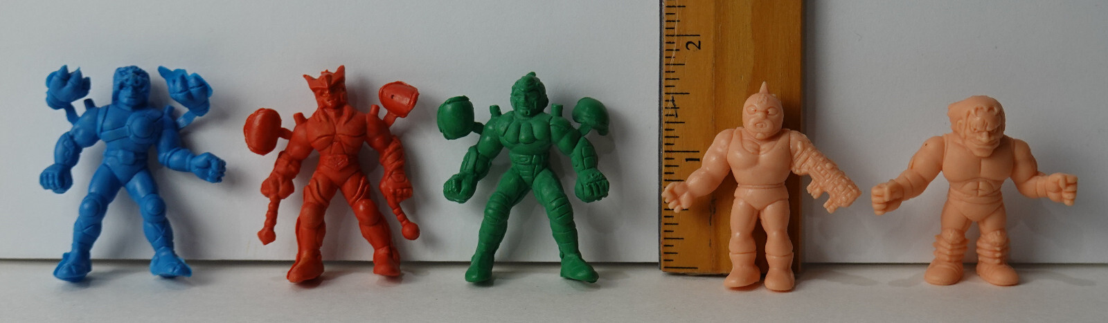 Kinnikuman Left Arm Key & Buka 104 M.U.S.C.L.E Keshi Eraser & 3 ...