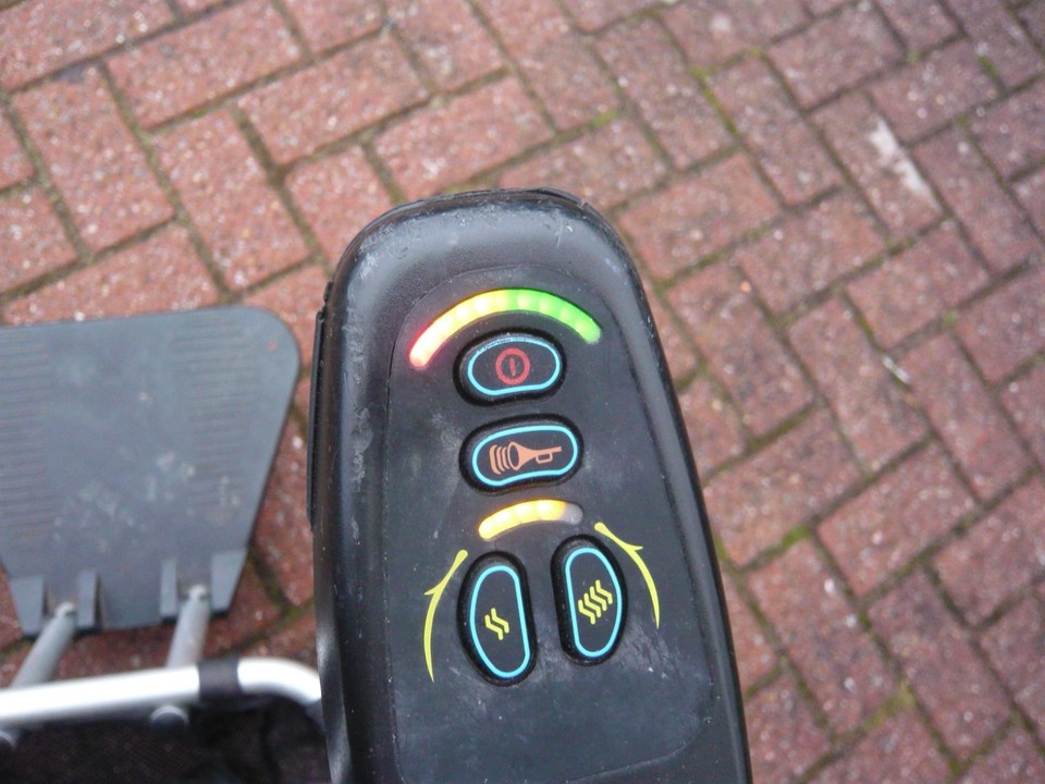 ABLEWORLD SPIRIT POWERCHAIR / ELECTRIC WHEELCHAIR (PLEASE READ ...